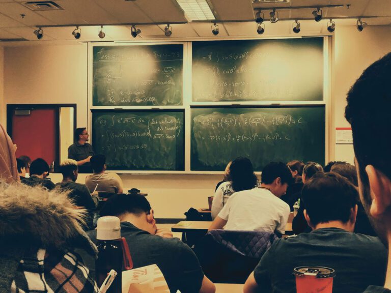 IB Mathematics: AA vs AI, SL vs HL Explained (2026 Guide)